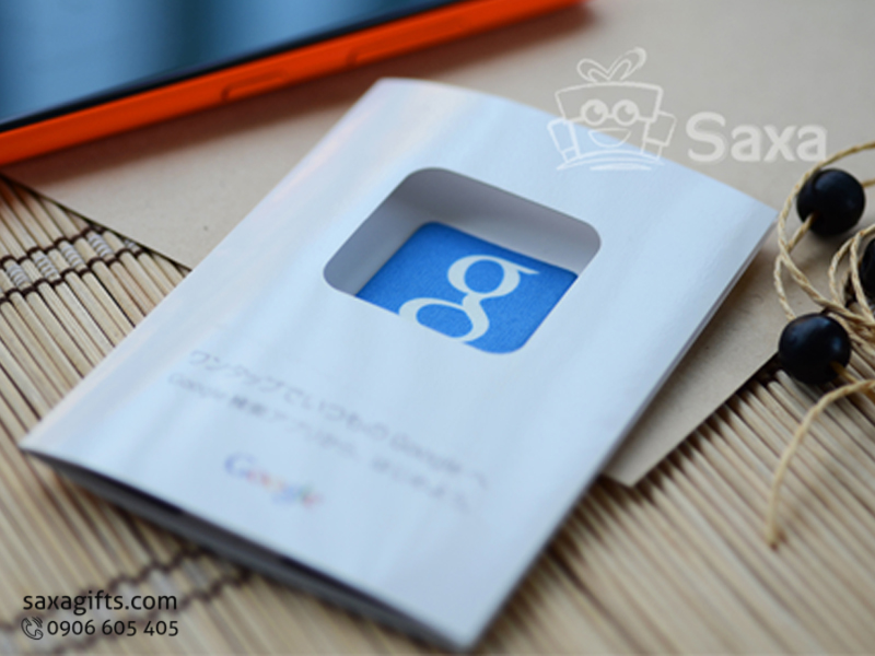 Miếng lau màn hình tích hợp QR code in logo Google